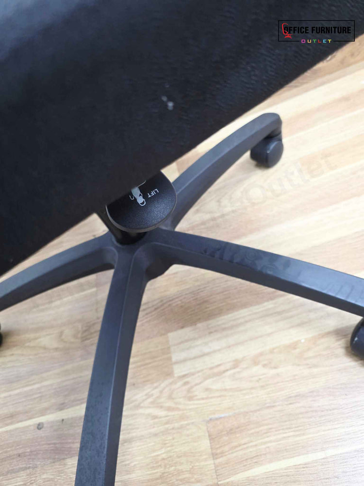 Posturite Double Leg Rest – Ergonomic Office Leg Support