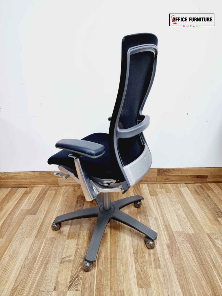 Knoll Life Swivel Task Chair